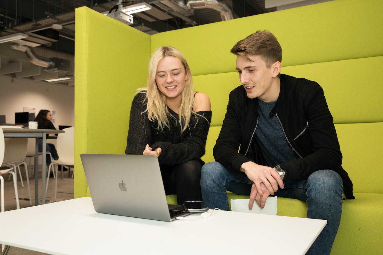 How to apply to further education | Study In Wales