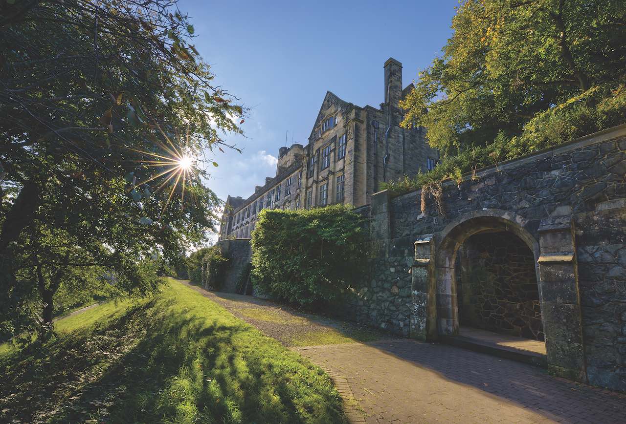 Explore 400+ degree courses and 200 student clubs at Bangor University ...